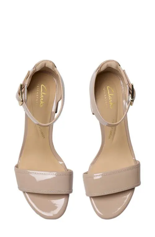 Clarks Ezoria Mae Ankle Strap Sandal - Sand Patent