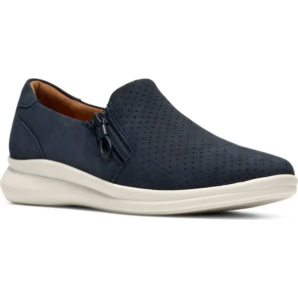 Clarks Lynell Sky Sneakers - Navy Nubuck