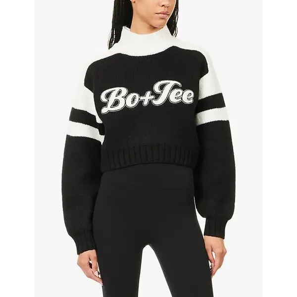 Bo+tee Logo-appliqué Cropped Knitted Jumper
