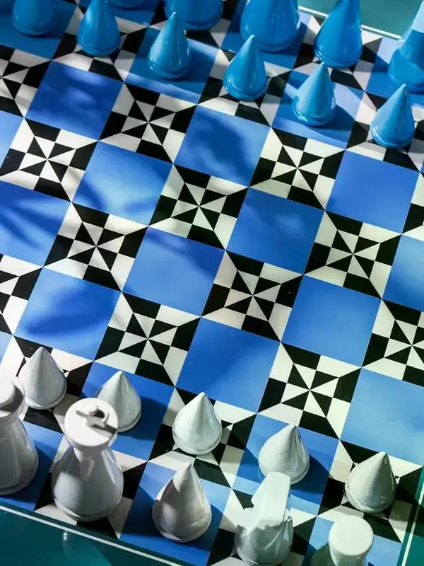 PRINTWORKS Lacquered Checkered Chess Set