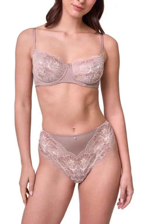 MONTELLE INTIMATES Floral Lace & Microfiber Thong - Moonshell/chantilly