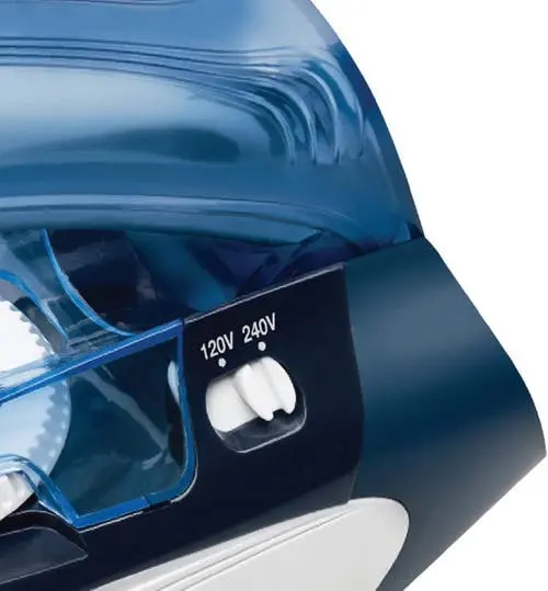 BRENTWOOD Dual-voltage Nonstick Travel Steam Iron