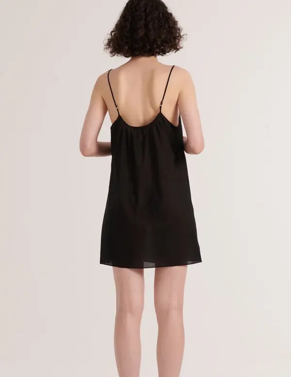 Araks Sarra Slip