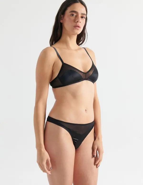 Araks Maya Thong - Black