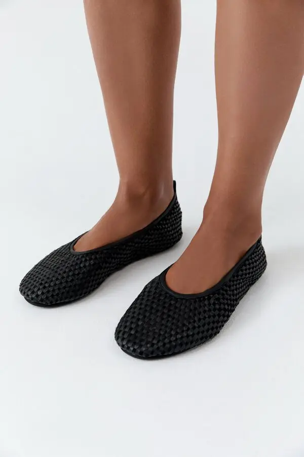 ST AGNI Lattice Weave Leather Ballet Flats