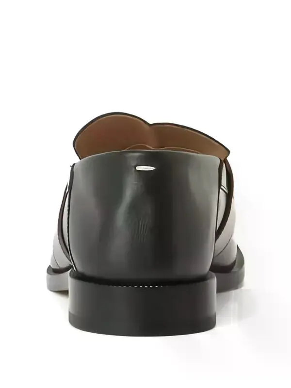 MAISON MARGIELA Tabi Leather Loafers