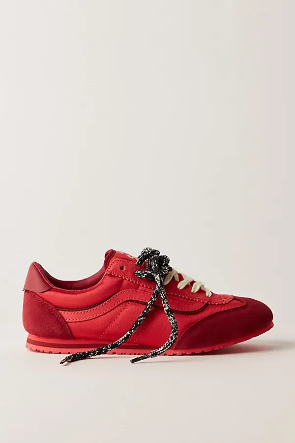 VANS Super Lowpro Satin Sneakers - Satin Crimson