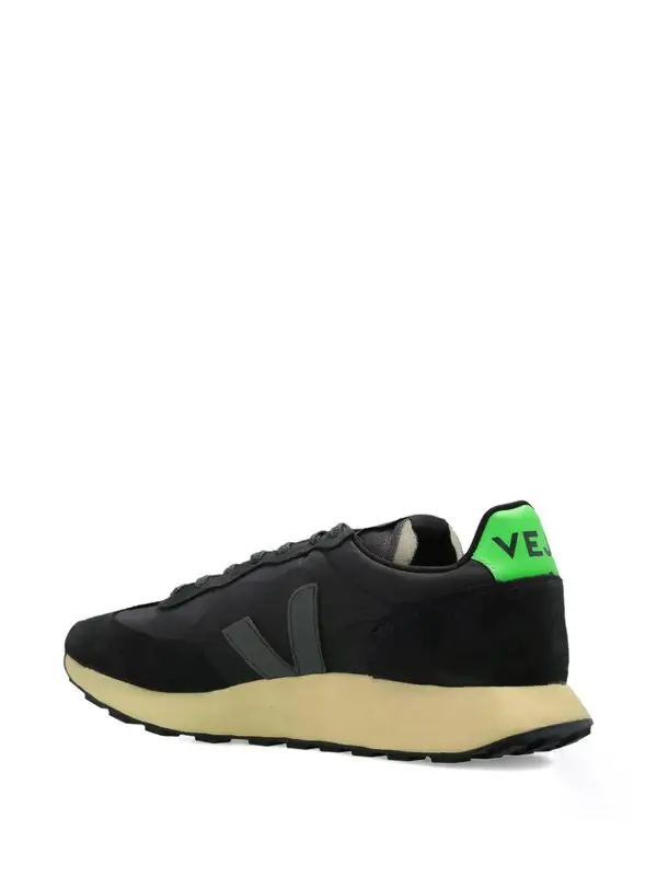 VEJA Rio Branco Sneakers - Black