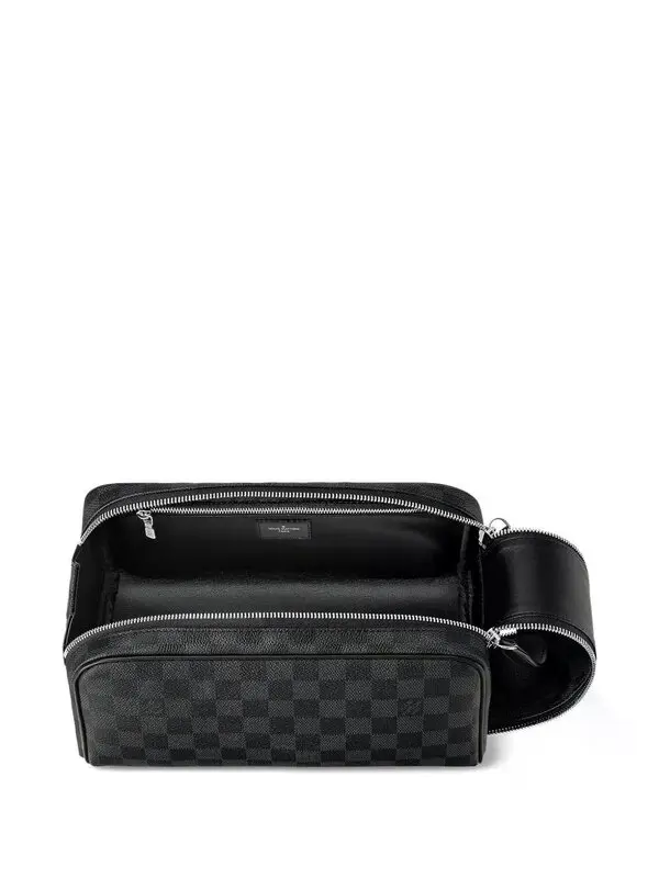 LOUIS VUITTON Dopp Damier Graphite Wash Bag