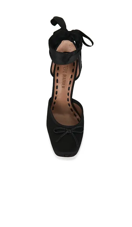Steve Madden Larina Stiletto Heel - Black