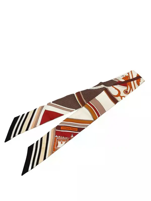 Hermès 2000-2025 Washingtons Carriage Silk Twilly Scarf Scarves - White