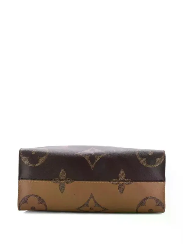LOUIS VUITTON Onthego Reverse Monogram Giant Mm Tote Bag