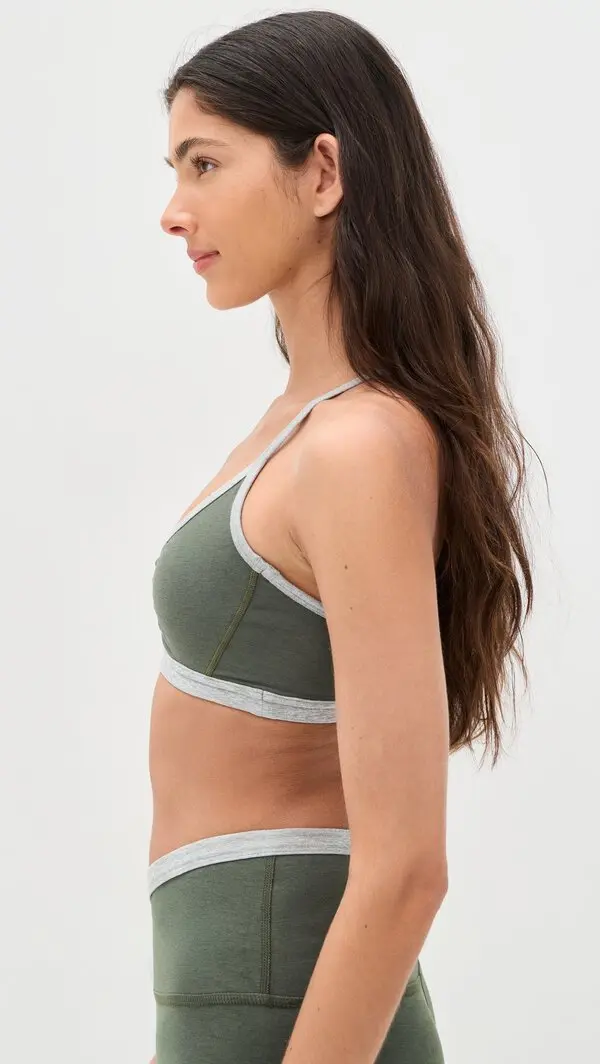 Beyond Yoga Outlines Strappy Bra