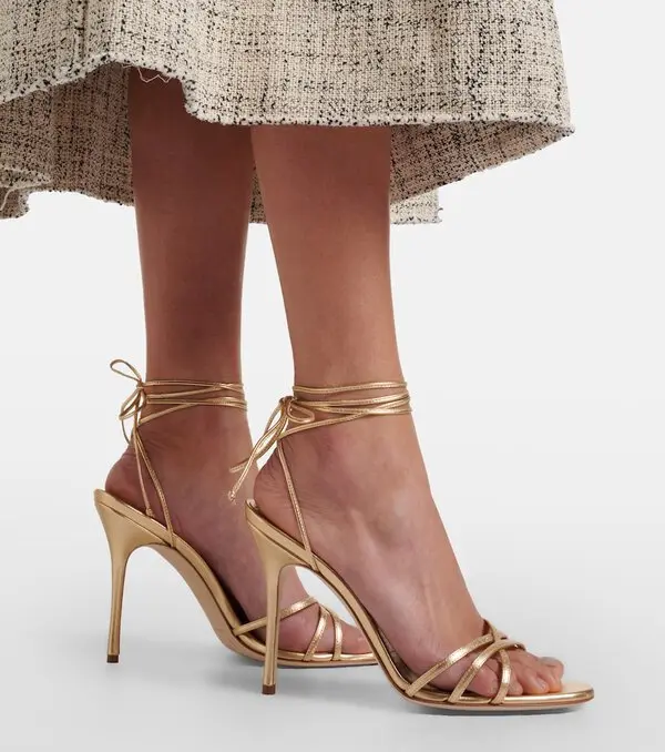 Manolo Blahnik Leva 105 Metallic Leather Sandals - Gold