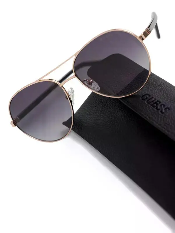 Guess Pilot-frame Sunglasses