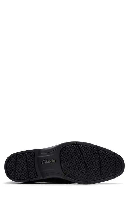 Clarks Eldredge Step Loafer - Black Leather