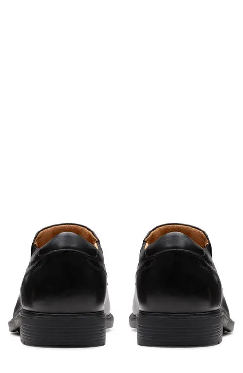 Clarks Eldredge Step Loafer - Black Leather