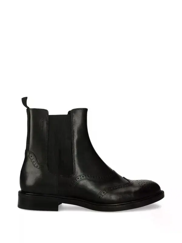 VAGABOND SHOEMAKERS Amina Chelsea Boots