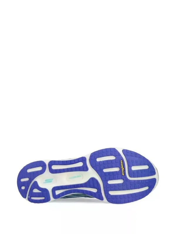 Sketchers Go Run Razor Excess 2 Zebra-stripe Sneakers