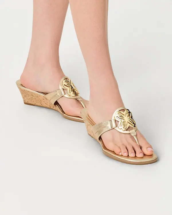 LILLY PULITZER Logo Medallion Wedge Sandals - Gold Metallic