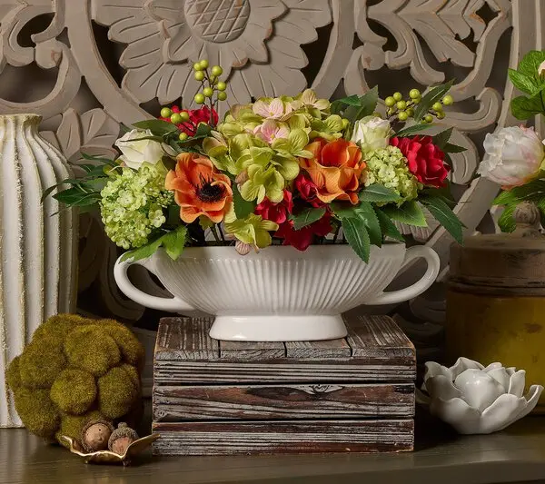 VALERIE PARR HILL Shwk 2/23 Real Touch Hydrangea, Rose & Berries In Ceramic - One-color