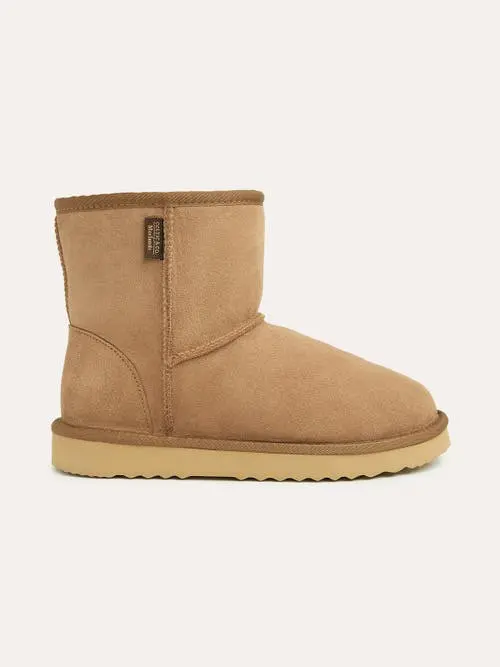 CELTIC & CO. Sheepskin Lined Ankle Boots - Chestnut