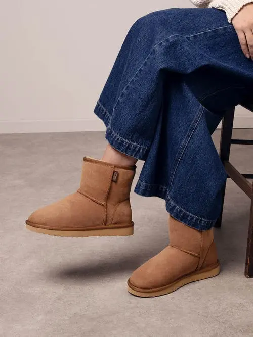 CELTIC & CO. Sheepskin Lined Ankle Boots - Chestnut