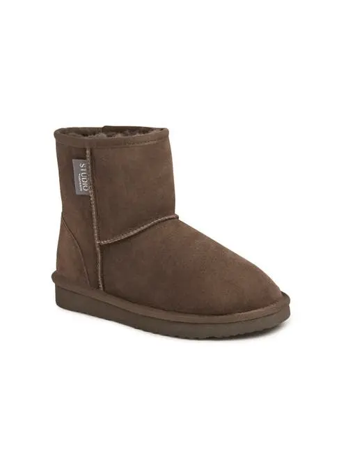 CELTIC & CO. Sheepskin Lined Ankle Boots - Chocolate