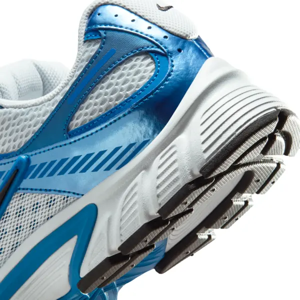 Nike V5 Rnr Shoes - Grey
