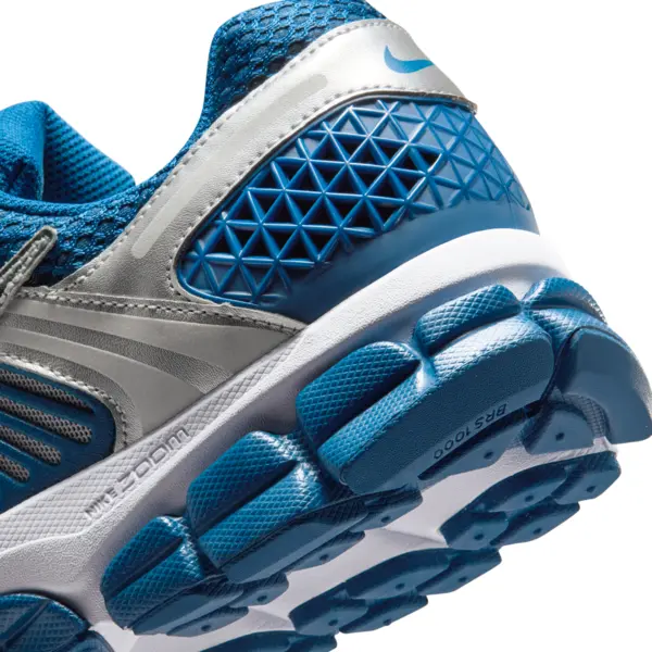 Nike Zoom Vomero 5 Sneakers - Blue