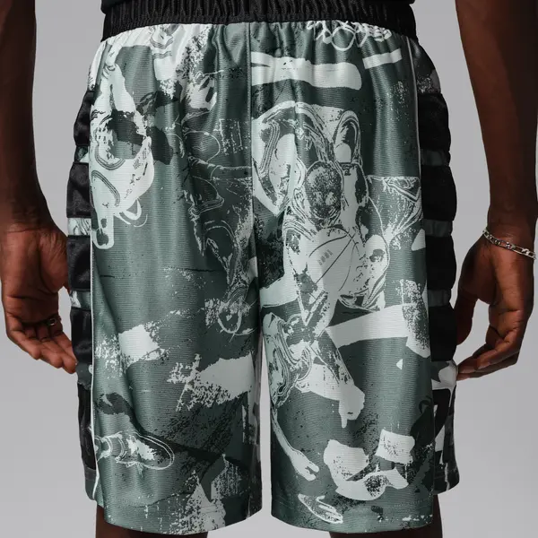 JORDAN Brooklyn Cat Scratch Shorts - Black