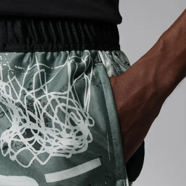 JORDAN Brooklyn Cat Scratch Shorts - Black