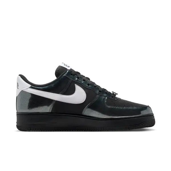 Nike Air Force 1 '07 Lv8 Sneakers - Black