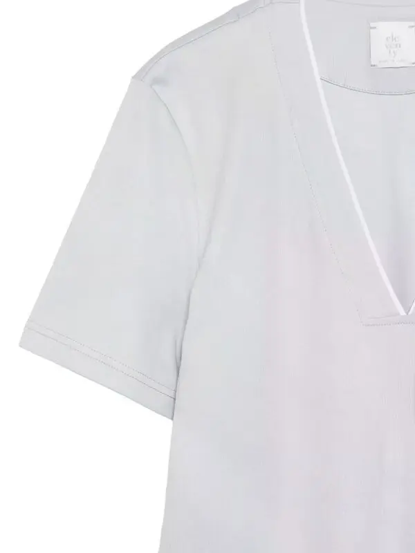 Eleventy V-neck T-shirt - Blue
