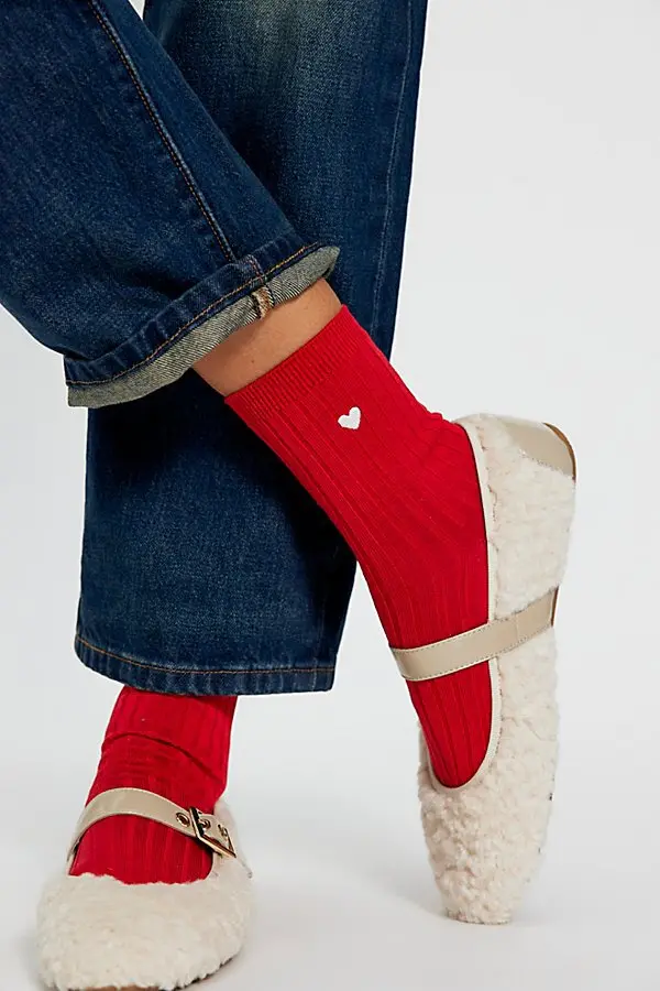 LE BON SHOPPE Embroidered Her Socks - Classic Red