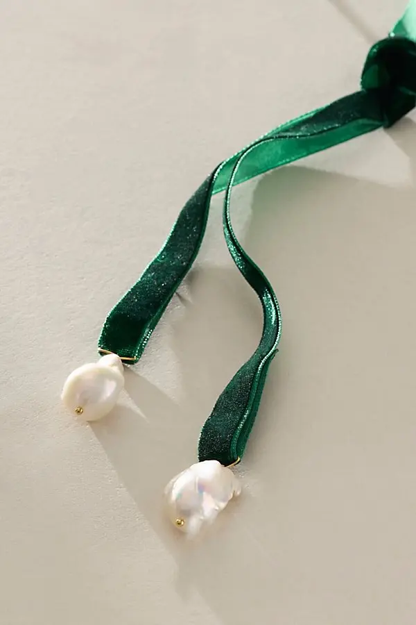 KOZAKH Bolo Bow Pearl Necklace - Emerald
