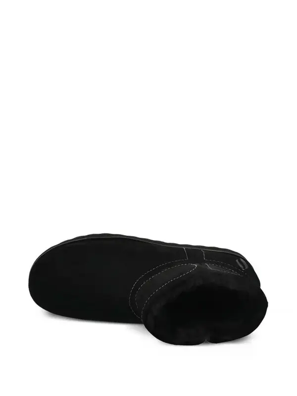 Sketchers Logo Embroidered Ankle Boots