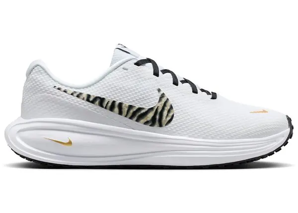 Nike Revolution 8 Athletic Sneakers