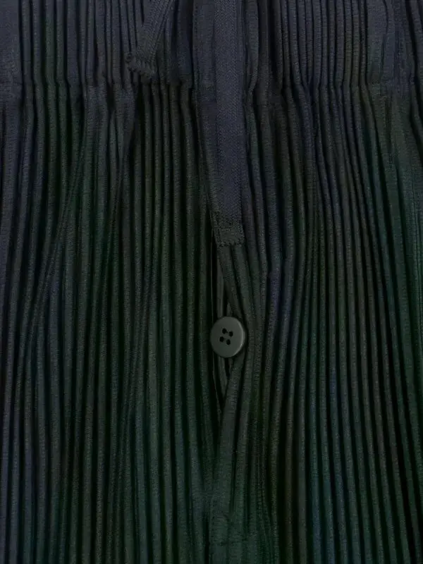 Issey Miyake Pleated Trousers - Black