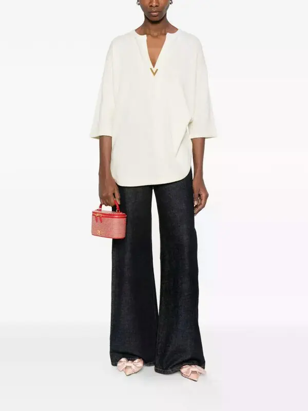 Valentino Garavani Logo-appliqué Knitted Blouse - Neutrals