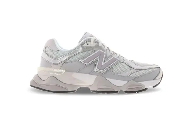 NEW BALANCE 9060in Sneakers