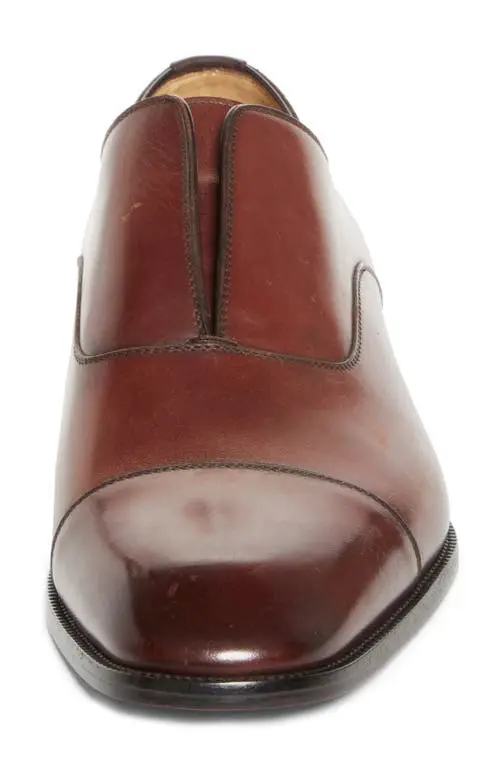 CHRISTIAN LOUBOUTIN Alpha Male Ii Cap-toe Slip-on Loafer - Cuoio