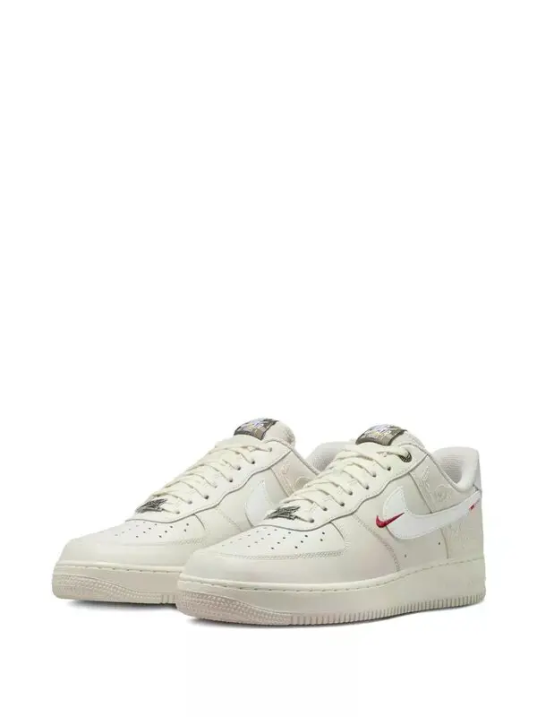 Nike Air Force 1 '07 Se Low-top Sneakers - Neutrals