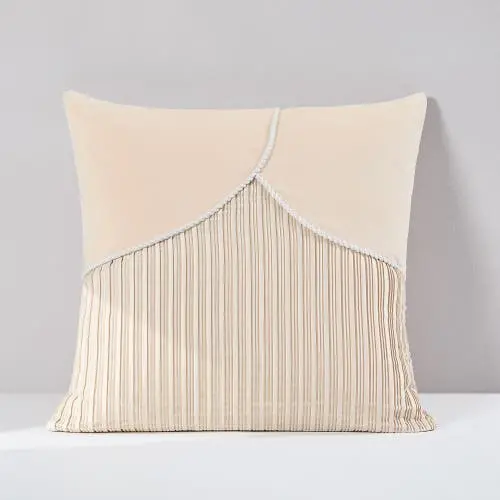 CHUKS COLLINS X LUSH DECOR Seta Pillow Cover - Ivory