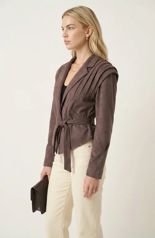 MODENAIRE Belted Pleated Shoulder Jacket - Brown