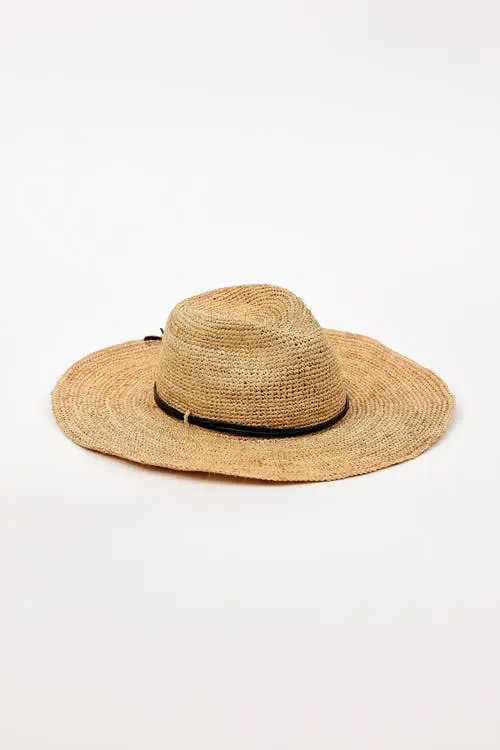 Hat Attack Raffia Crochet Continental - Natural/black