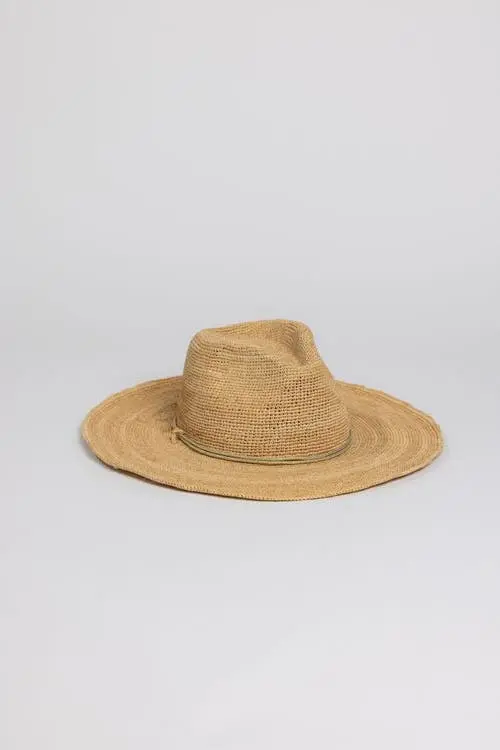 Hat Attack Raffia Crochet Continental - Natural/gold