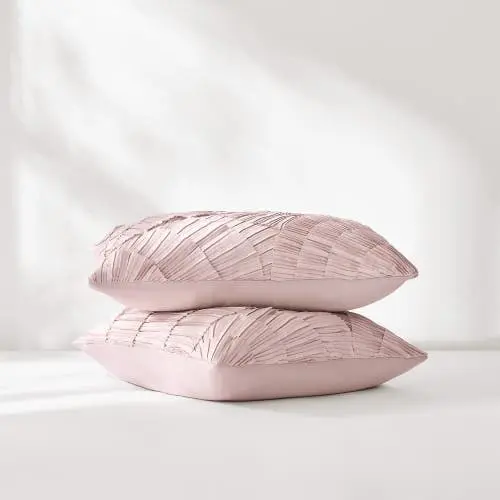 CHUKS COLLINS X LUSH DECOR Eira Pillow Cover
