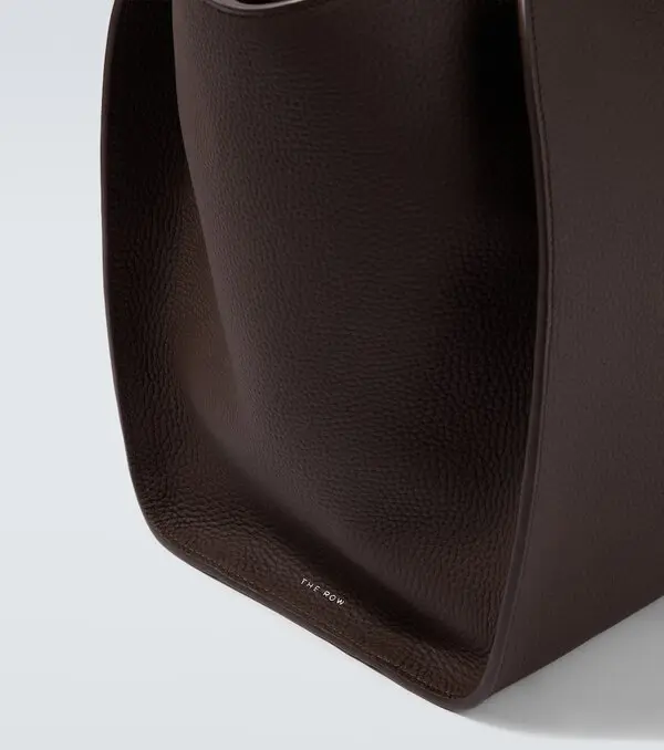 THE ROW Marlo 17 Leather Tote Bag - Brown