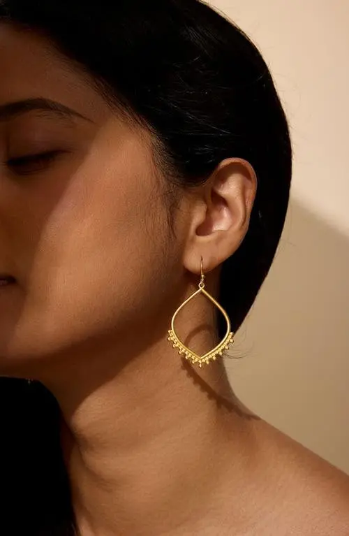 SATYA JEWELRY Lotus Petal Hoop Earrings - Gold